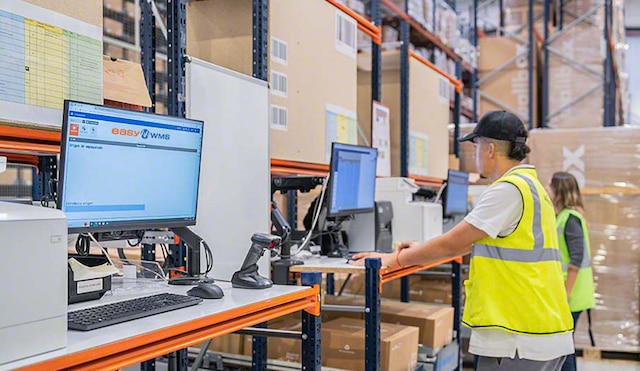 Beispiele für LVS und ihre Anwendung in Unternehmen - Mecalux.de